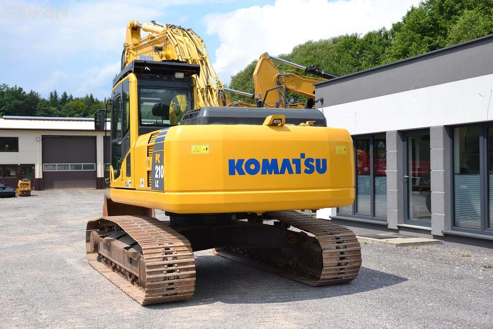 KOMATSU PC 210 LC | Sewan Transport